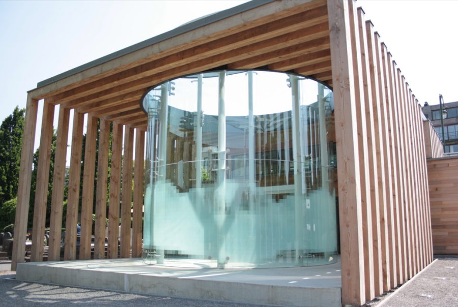 Curved Glass Supplier | Bowed Glass | Specialist Glass Products